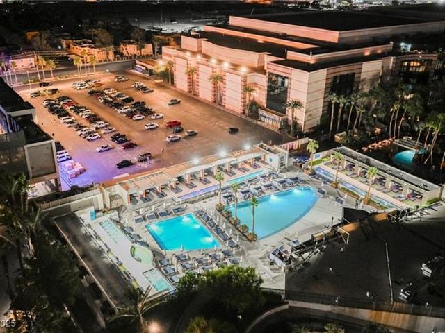 145 E Harmon Ave Unit 2204, Las Vegas, NV 89109