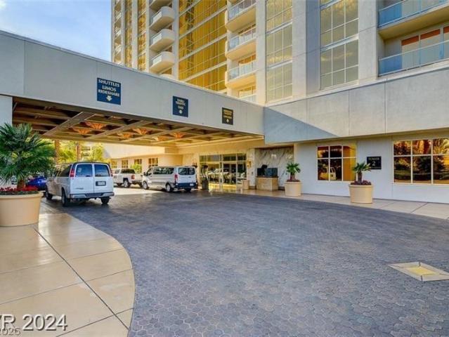145 E Harmon Avenue 38621