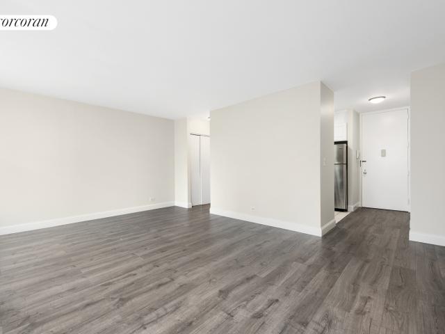 145 East 48th Street, Unit 22D