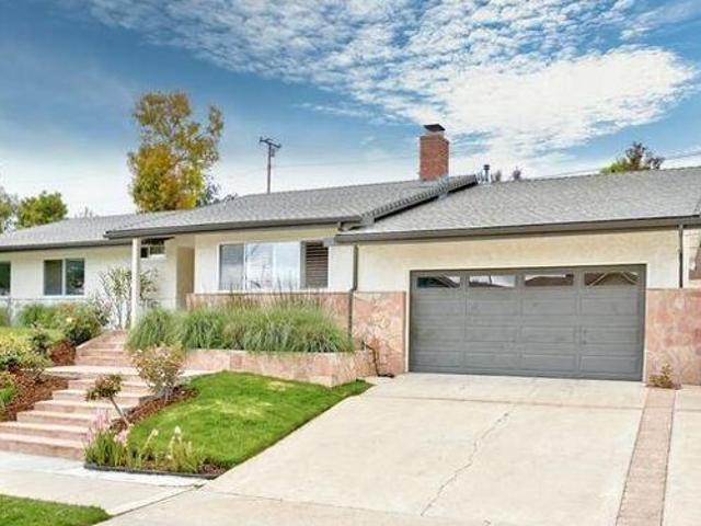 145 Erten St, Thousand Oaks, CA 91360