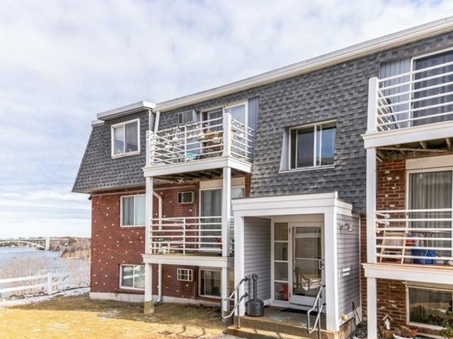 145 Essex Ave Unit 512, Gloucester, MA 01930