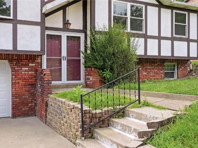 145 Karen Dr