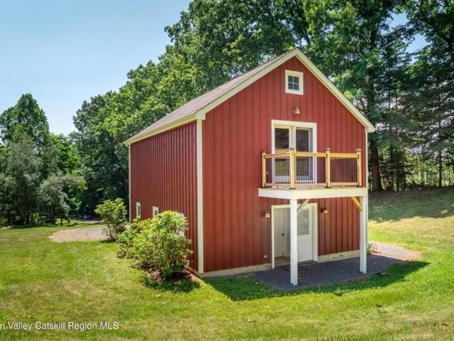 145 Krum Rd, Kerhonkson, NY 12446