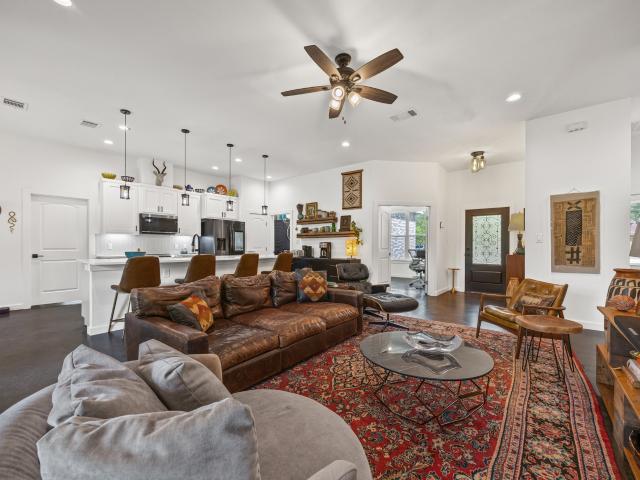 145 Haliimaile Ln, Bastrop, TX 78602 | MLS #7655