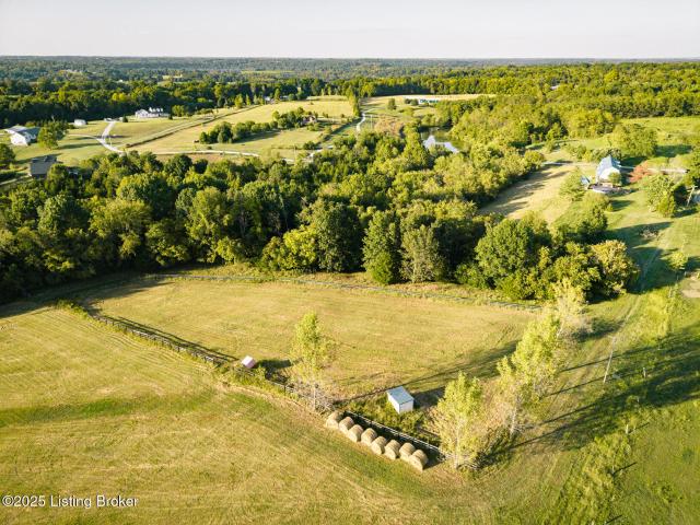 145 Hill Valley Dr
