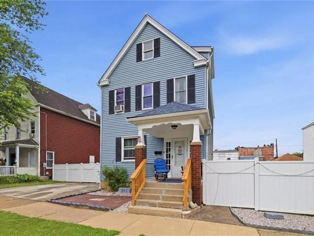 145 Jefferson Ave, New Kensington, PA 15068