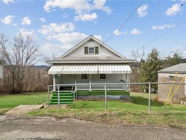 145 Latimer Ave, Strabane, PA 15363