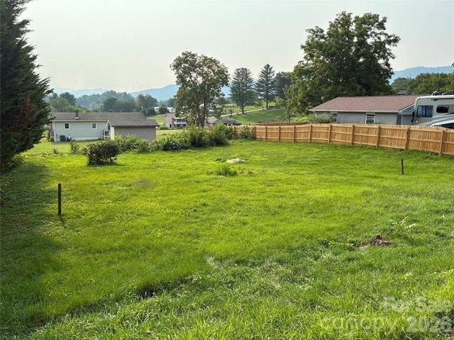 145 Morgan St Unit 4, Canton, NC 28716