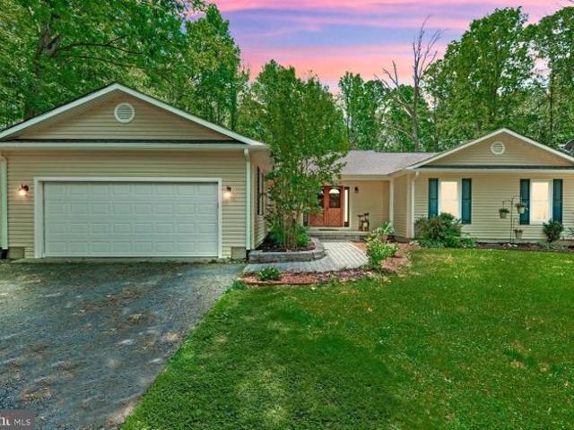 145 Meadows Rd, Fredericksburg, VA 22406
