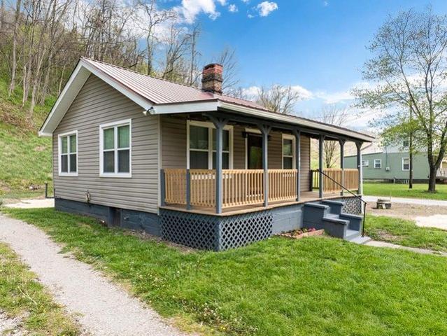 145 N Fork Rd, Wheeling, WV 26003