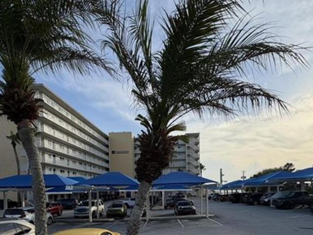 145 N Halifax Ave Apt 711, Daytona Beach, FL 32118