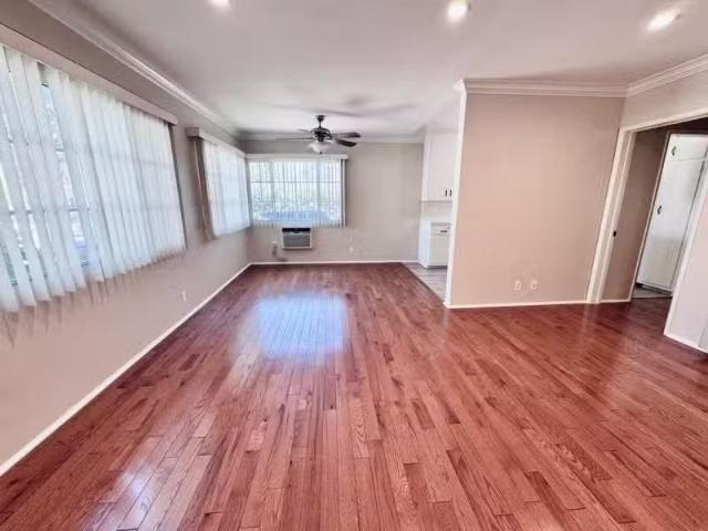 145 N Lamer St #D, Burbank, CA 91506