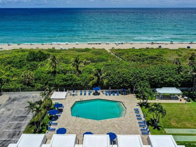 145 S Ocean Ave Unit 219, Palm Beach Shores, FL 33404