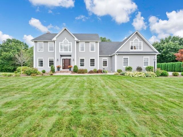 145 Silver Creek Dr, Suffield, CT 06078