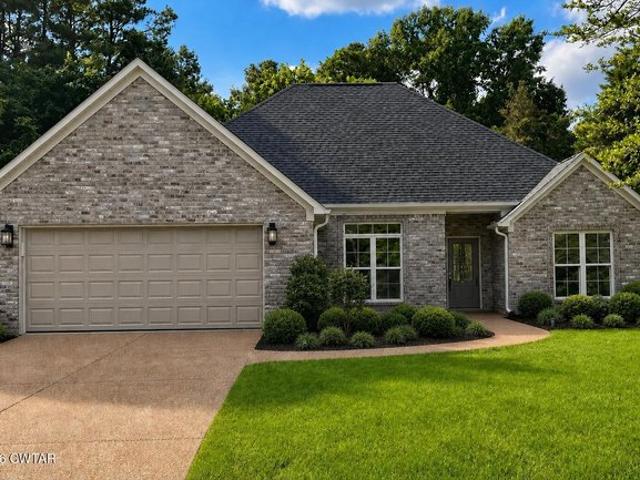 145 Silverdale Cv, Jackson, TN 38305