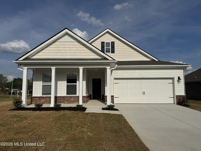 145 Spirit Dance Dr, Byhalia, MS 38611