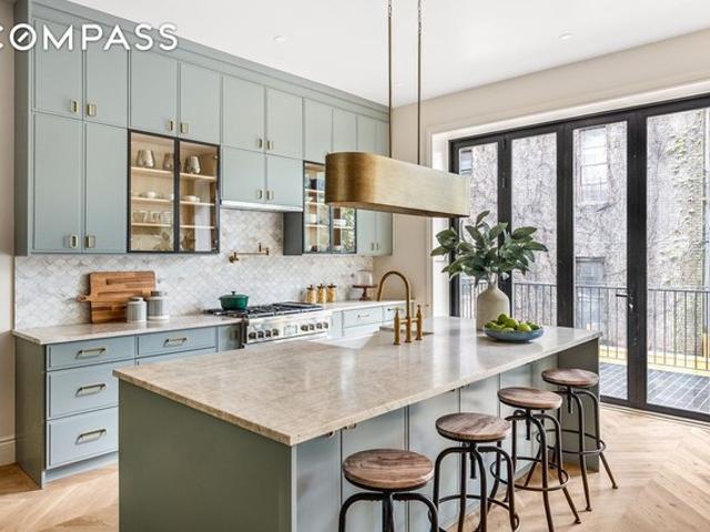 145 Stuyvesant Ave, Brooklyn, NY 11221
