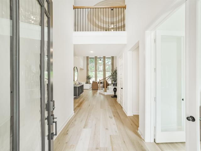 145 Sweeping Valley Drive