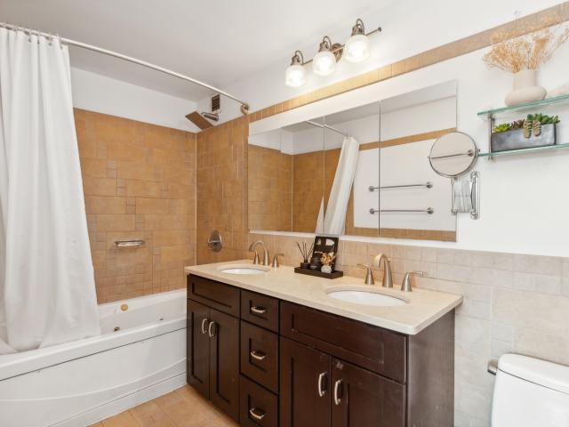 145 Park Place, Unit 4G | Compass