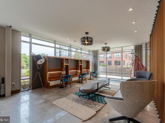 145 Riverhaven Drive # 131