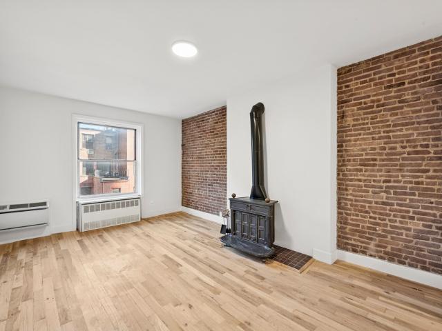 145 W 80TH Street 4R