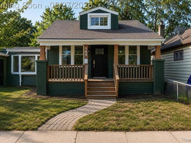 145 W Bernhard Ave, Hazel Park, MI 48030
