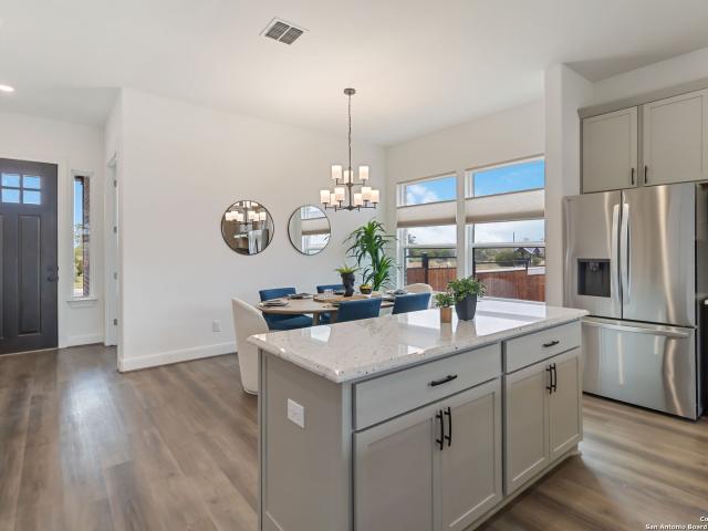 145 W Magnolia Cir, La Vernia, TX 78121 | MLS #1896
