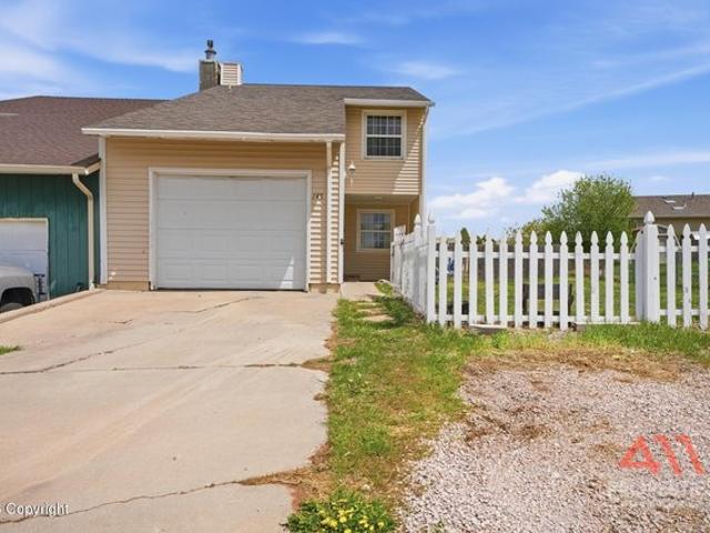 145 Westhills Loop, Gillette, WY 82718