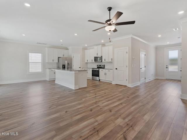 145 Umbrella Palm Drive