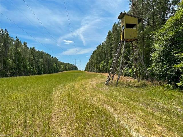 145AC Moore's Ferry RD