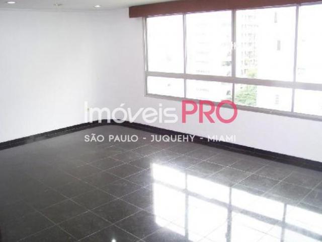 145m² na Rua Bela Cintra com ótima vista