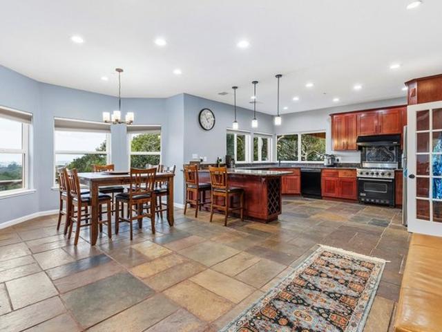 14643 Tumble Weed Ln, Royal Oaks, CA 95076