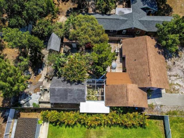 14643 Sunset Dr, Largo, FL 33774
