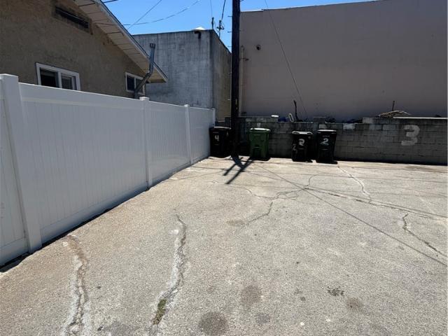 14642 Calvert