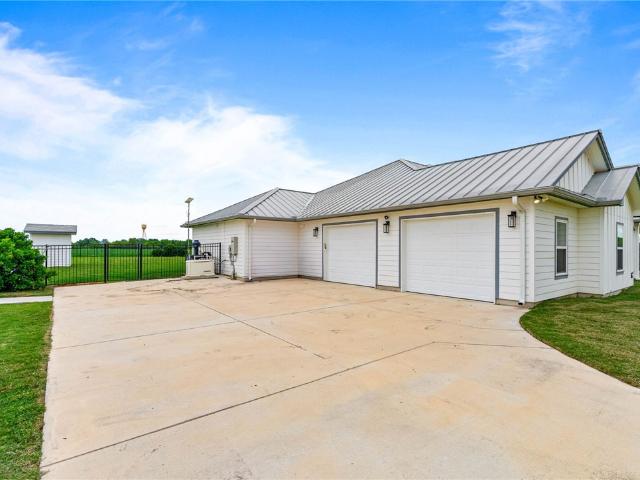 14646 County Road 756