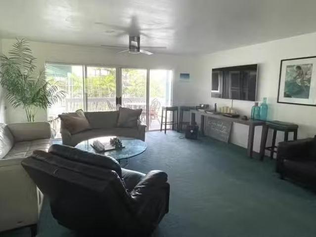 1464 Aunauna Street 1464 Aunauna St
