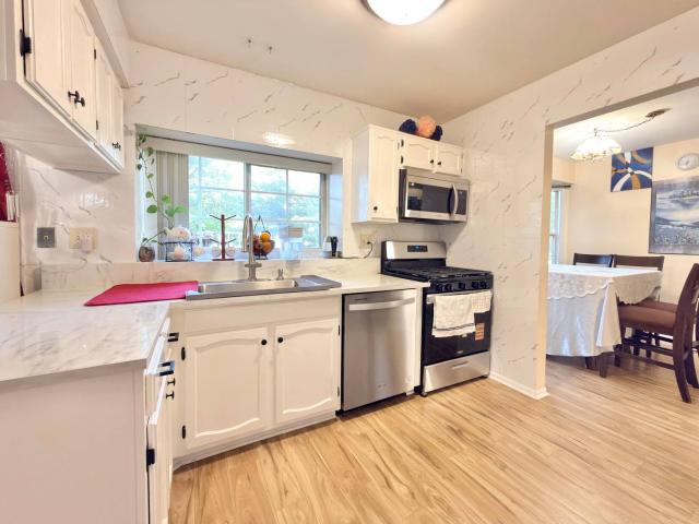 1464 Farington Lane