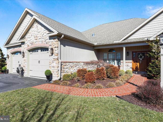 1464 Highfield Ct, Chambersburg, PA 17202 | MLS #PAFL2033