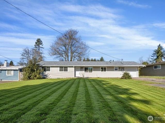 1464 S 303rd St, Federal Way, WA 98003