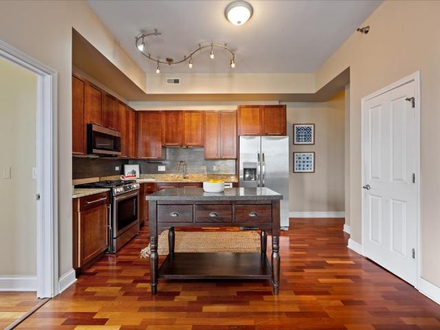 1464 S Michigan Avenue # 1401