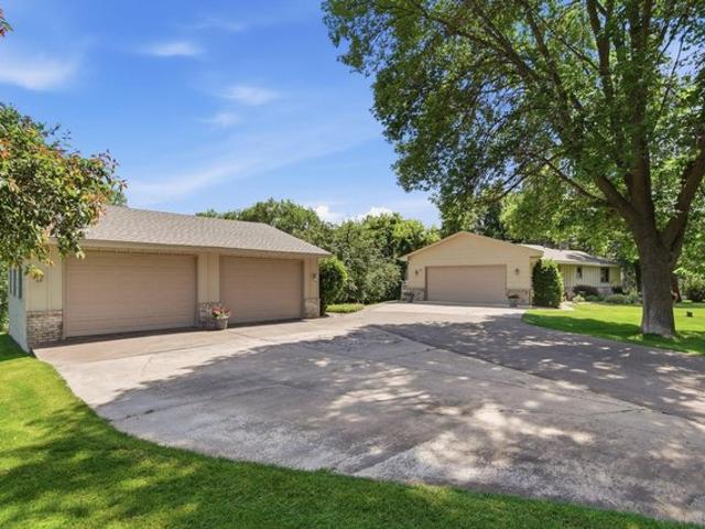 1464 th St NE, Saint Michael, MN 55376