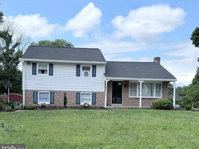 1464 Virmay Dr, Gilbertsville, PA 19525