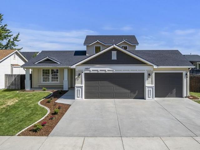 1464 W Castro Dr, Kuna, ID 83634
