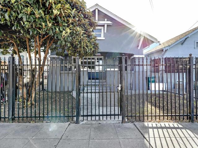 1464 35th Ave, Oakland, CA 94601 | MLS #41122 | Compass