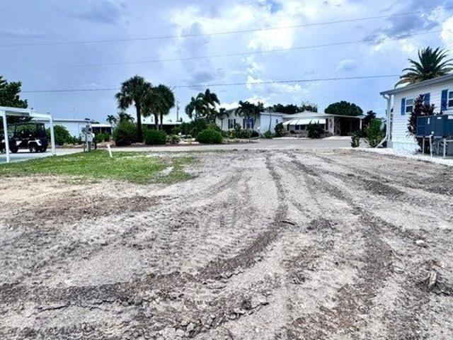 14655 Paul Revere Loop, North Fort Myers, FL 33917