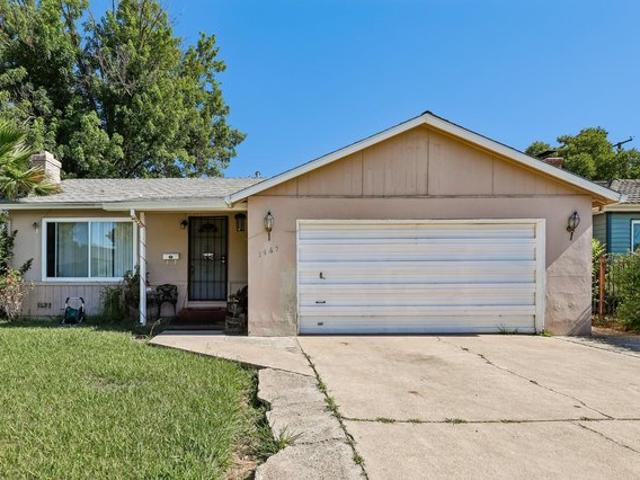 1465 Mathews Way, Sacramento, CA 95822