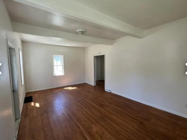 1465 Barclay Street