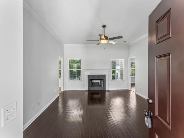 1465 Brighton Cir