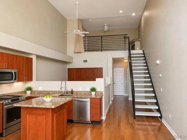 1465 C St Unit 3612, San Diego, CA 92101