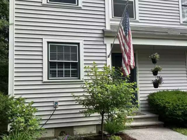 1465 HOOKSETT RD UNIT 431, HOOKSETT, NH 03106 Single Family Re.